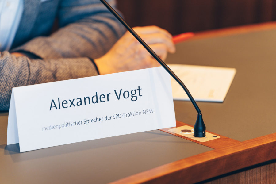 Politik erleben! Jetzt für den „Jugend-Landtag 2021“ bewerben ...