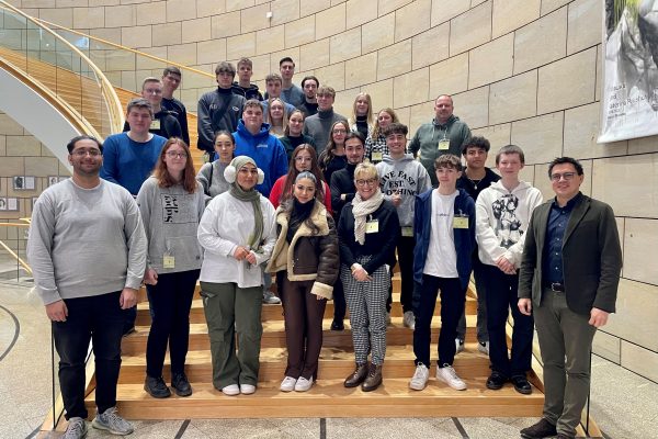 Unterricht mal anders: Besuch bei Alexander Vogt im Landtag › Alexander ...